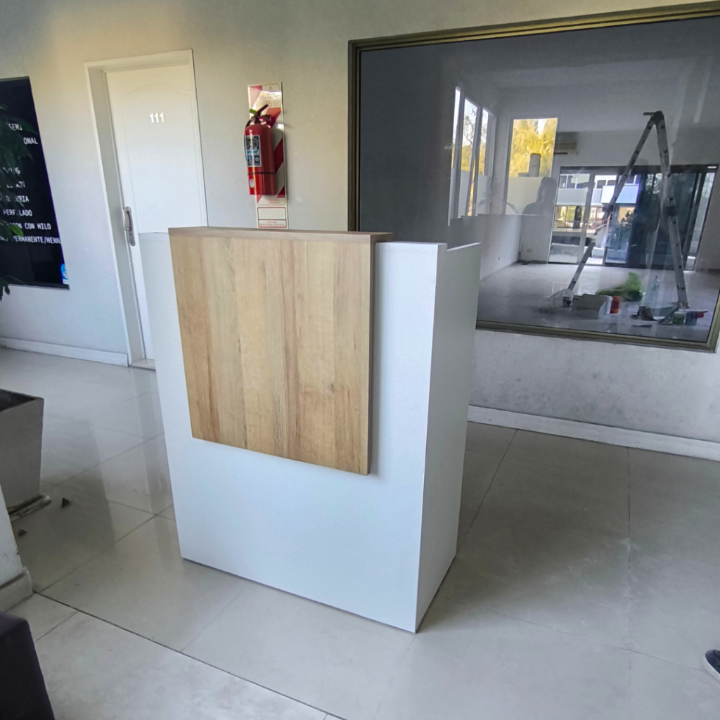 Mostrador recibidor comercial – Piezas del sur