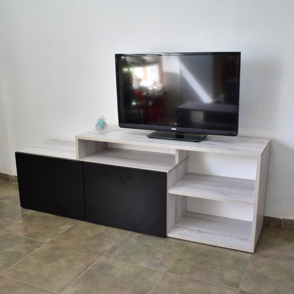 Rack moderno Lio – Piezas del sur